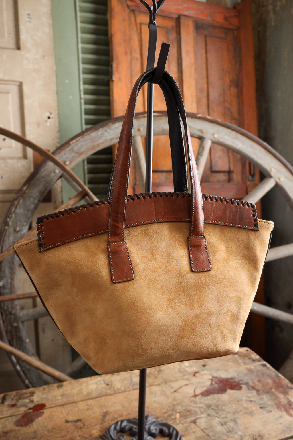 Maverick Exclusive Golden Camel Bison Handbag – Maverick Fine Western Wear